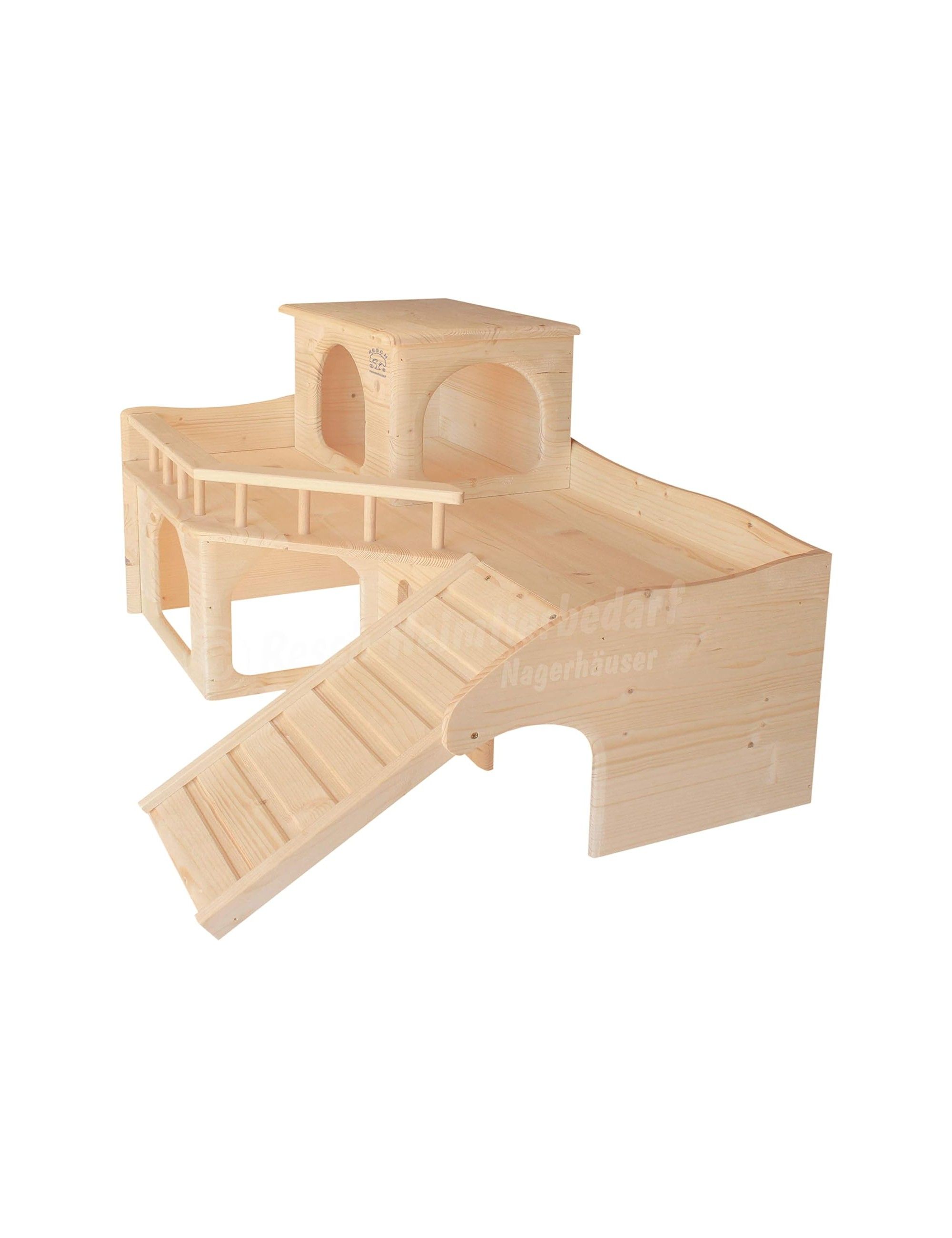 Wooden Castle Dwarf Rabbit/Guinea Pig - Comfort & Safety